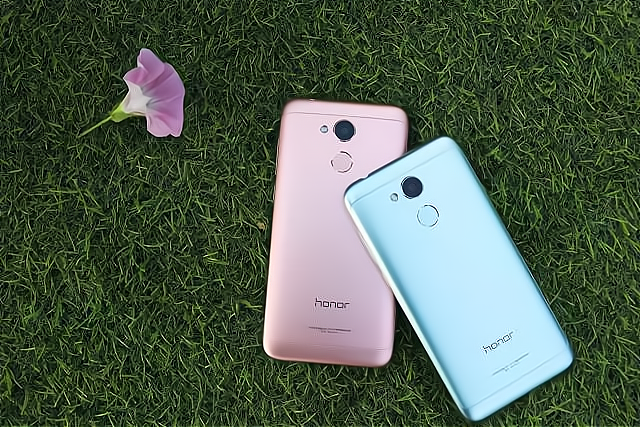 想要创业？快来了解荣耀手机专卖店加盟条件！_加盟星百度招商加盟服务平台