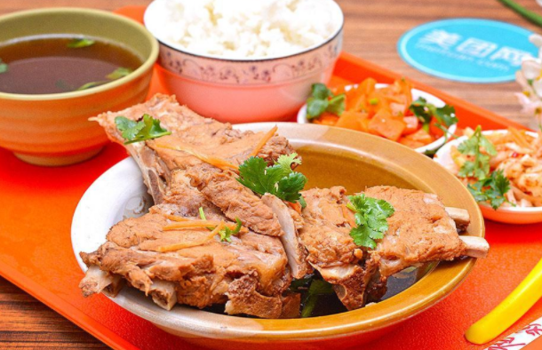 新懒汉排骨米饭加盟费多少钱_新懒汉排骨米饭加盟费低至15.5万元_新懒汉排骨米饭加盟怎么样_标题新懒汉排骨米饭加盟店电话大揭秘：一键解锁创业新 ...