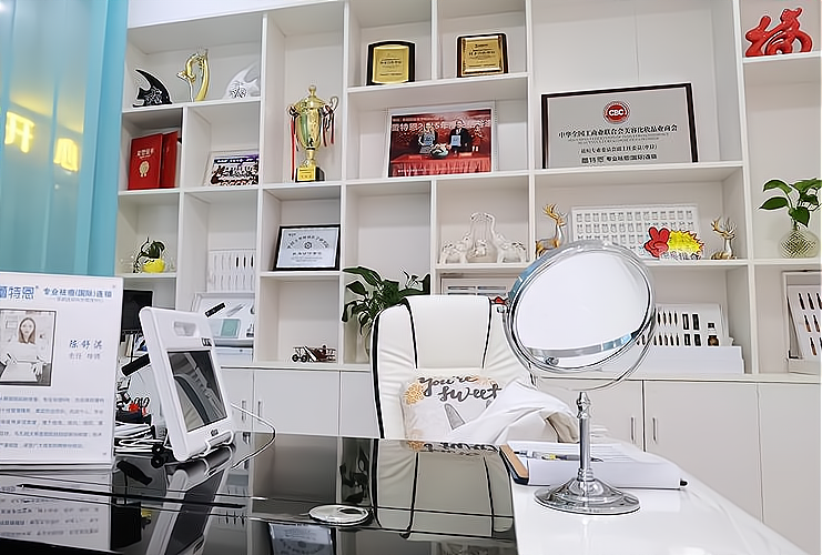 kedou科痘加盟费多少钱_kedou科痘加盟费低至35.8万元_kedou科痘加盟怎么样_科痘连锁机构，美容化妆品领域的专家！高品质、安全 ...