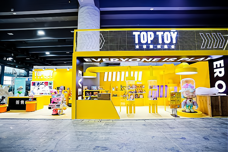 top加盟费多少钱_top加盟费低至9.9万元_top加盟怎么样_TOP TOY创始人孙元文：多渠道布局潮玩市场下半年预计开店100家_加盟星 ...